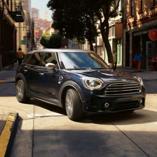 MINI COLLEGE GRAD PROGRAM | Bill Jacobs MINI