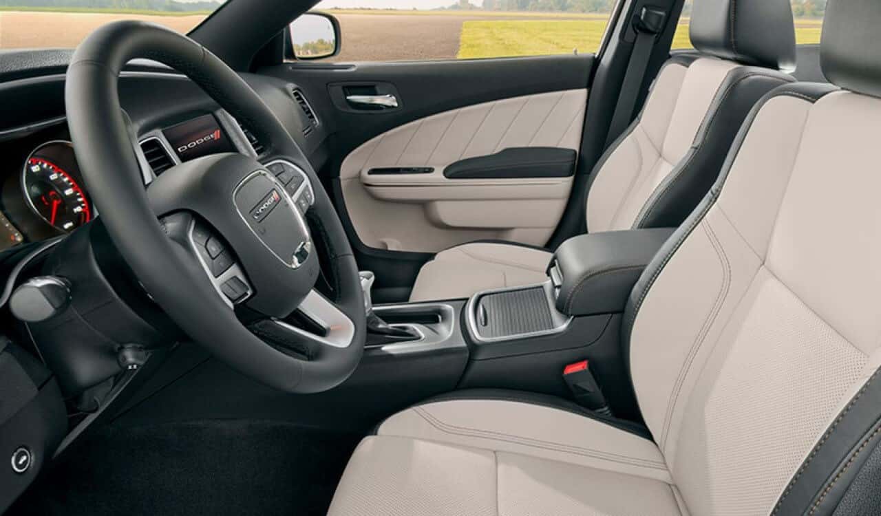 2017 Dodge Charger Specs & Photos | Daytona Dodge Chrysler Jeep Ram