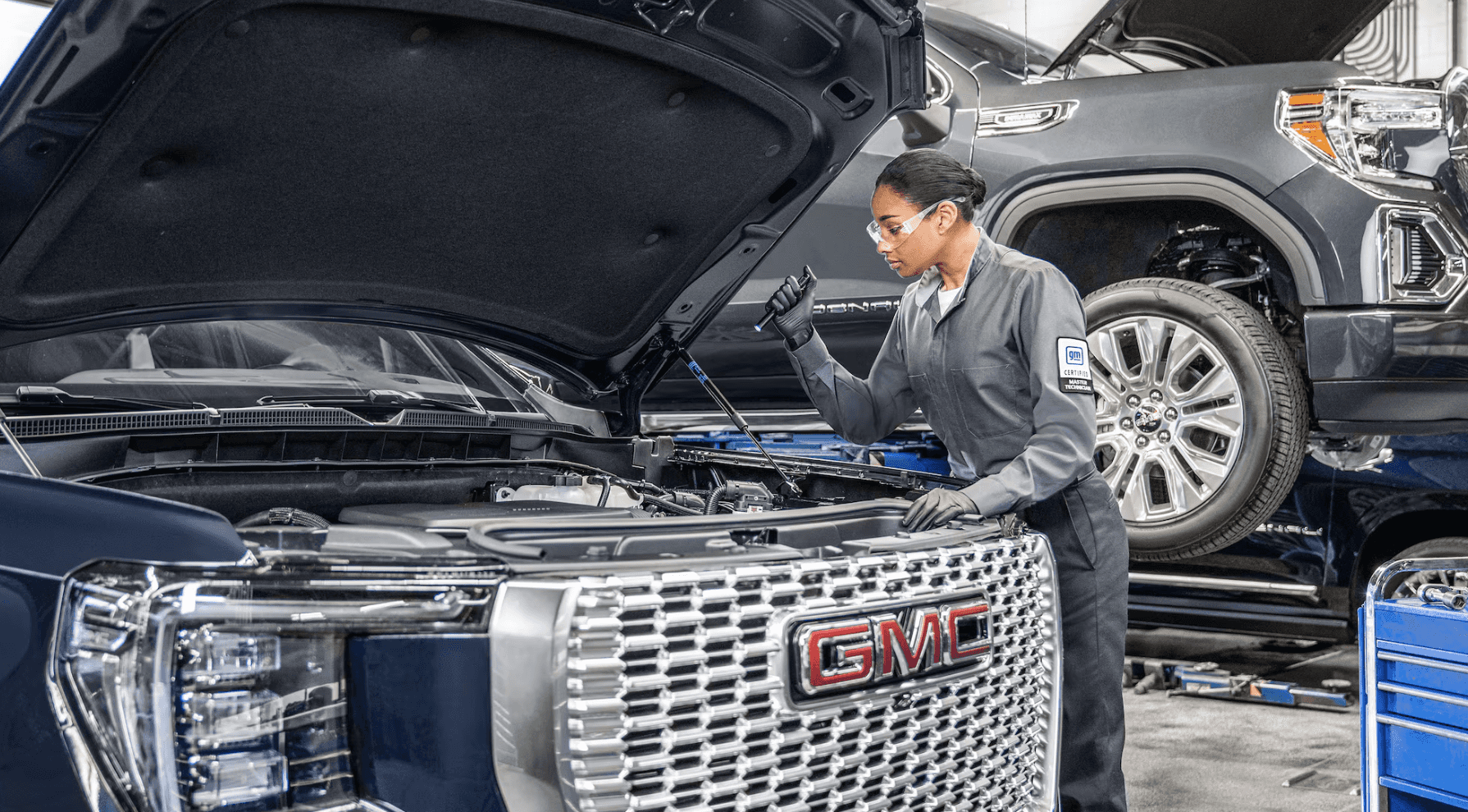 Why Service at Conklin GMC | GMC Service Center | Hutchinson^