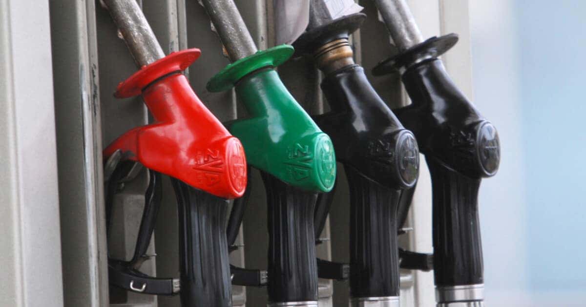 Premium vs. Regular Gas | Fuel Facts | Land Rover Charleston