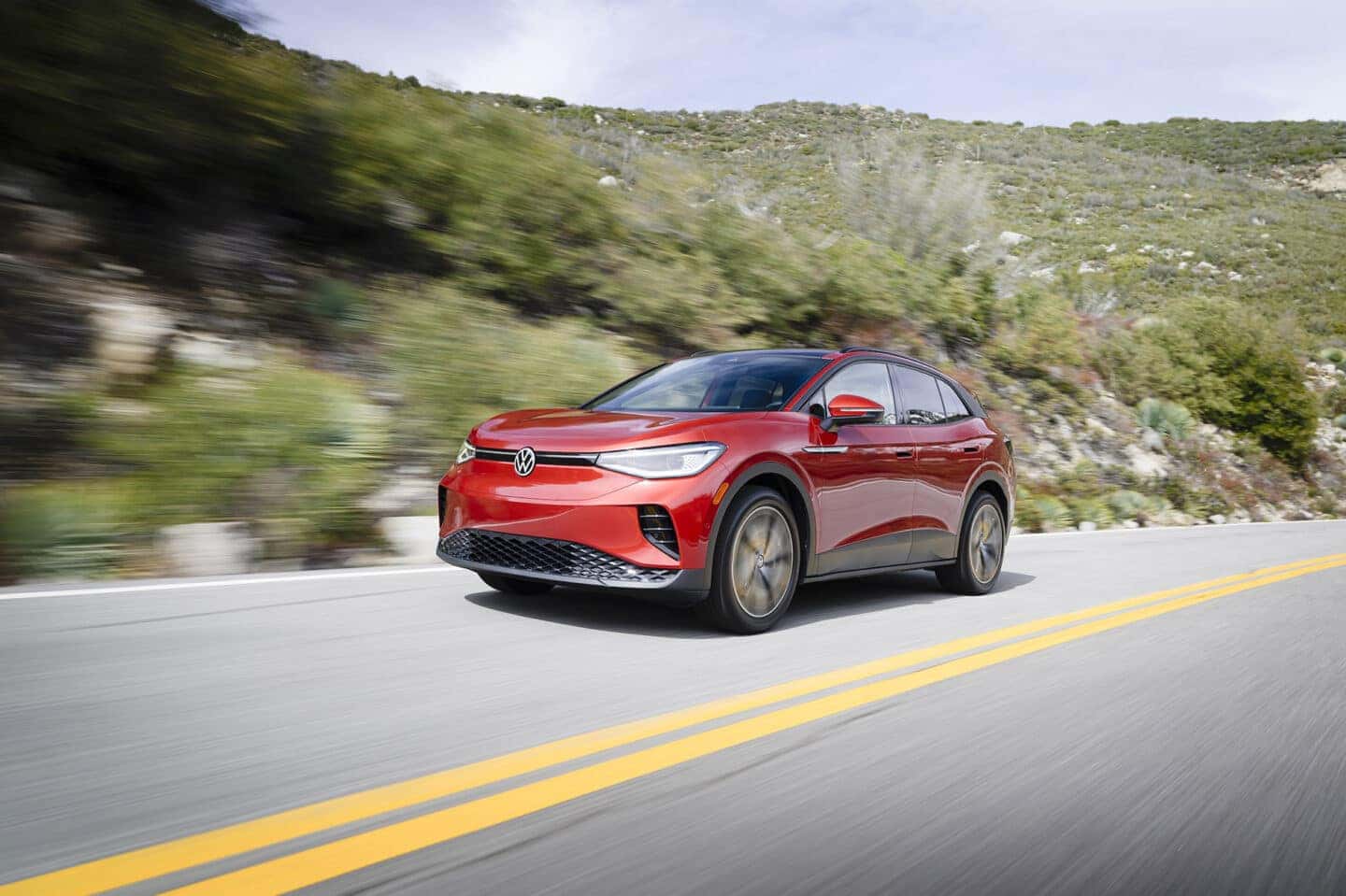 How Far Can the 2025 VW ID.4 Go? A Look at Range and Charging | Low ...