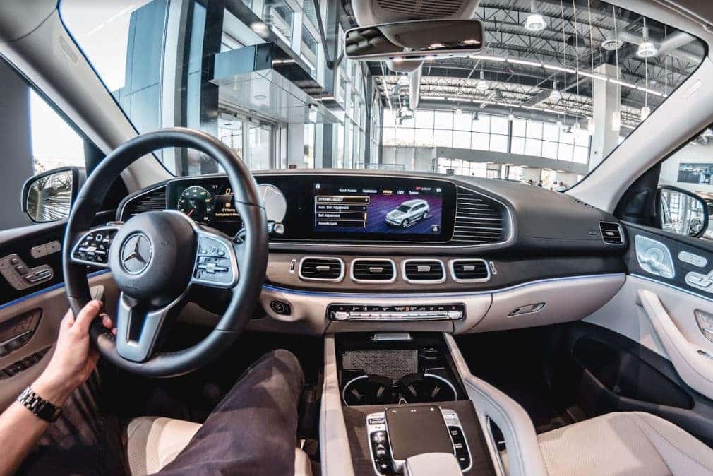 Top 10 New Technologies in 2020 Mercedes-Benz Vehicles | Mercedes-Benz ...