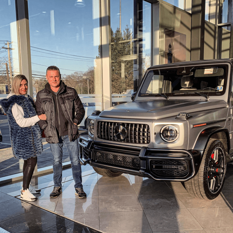 The Happy Customers of Mercedes-Benz of Smithtown | Mercedes-Benz of ...